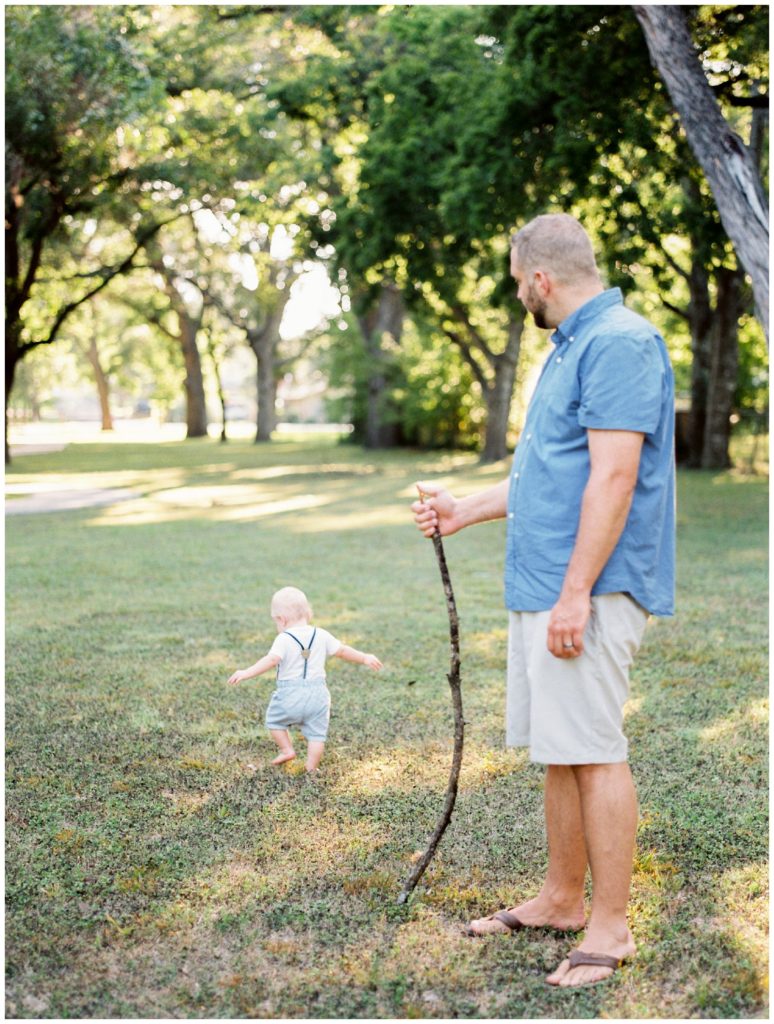 Legge Family Portraits - New Braunfels, Texas - Pine and Blossom